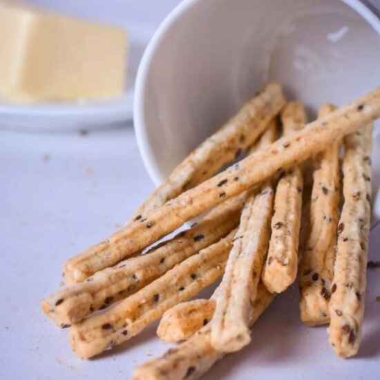 ¿Cómo se hacer la receta de palitos salados? Fácil + barata